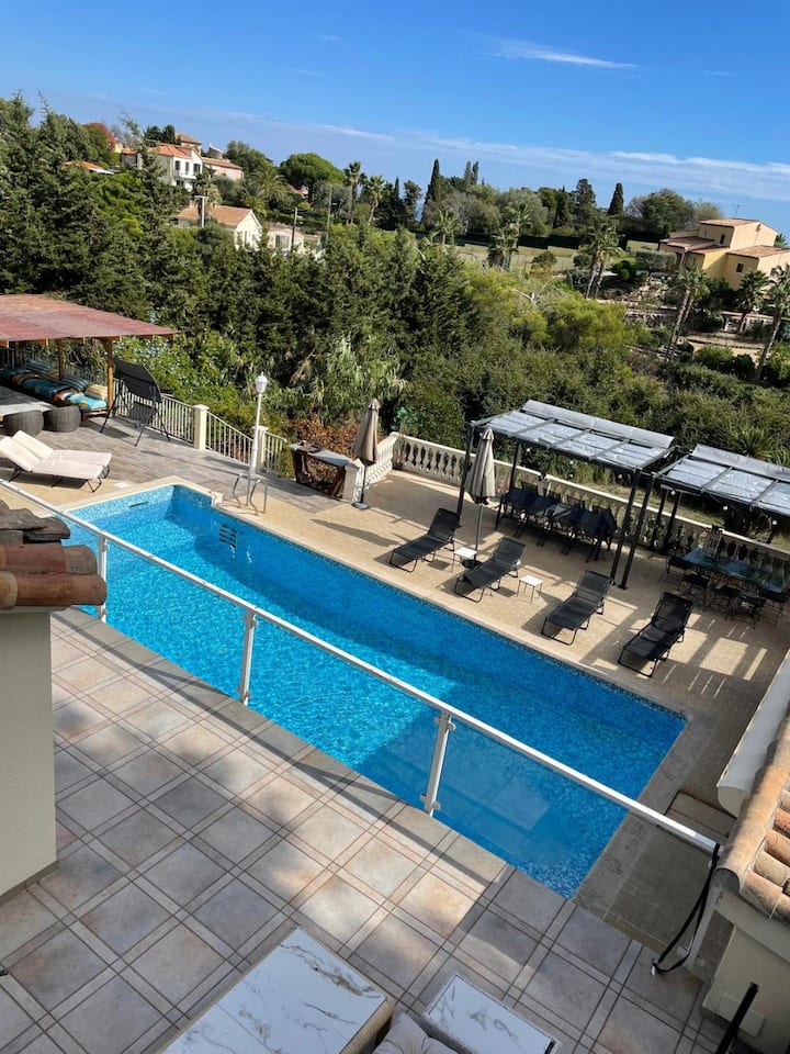 Villa Avec Piscine à Super Canne - Cannes