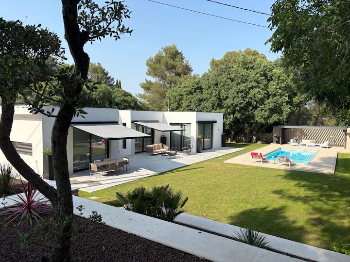 Magnifique Villa D’architecte - Nîmes