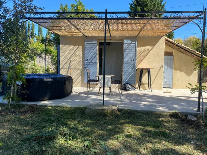 Cabanon Au Cœur Du Lubéron - Pertuis