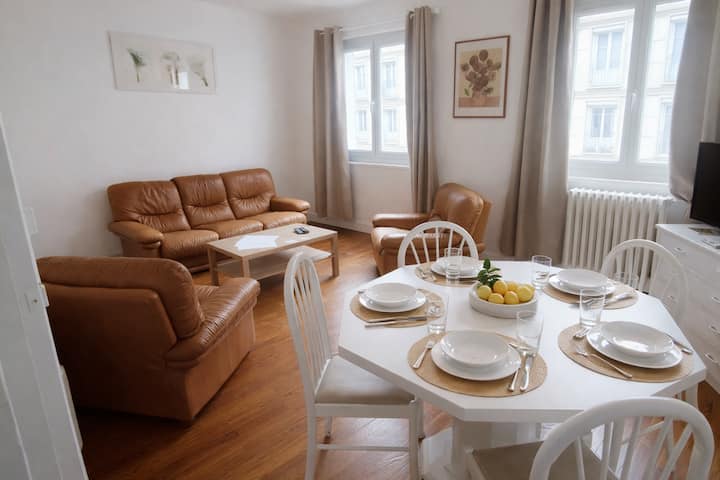 Spacieux 2 Chambres -Elbeuf -Idéal Pros & Familles - Cléon