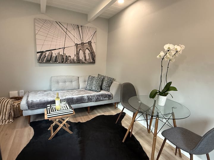Terrace Luxury Accommodations - Santa Rosa, CA