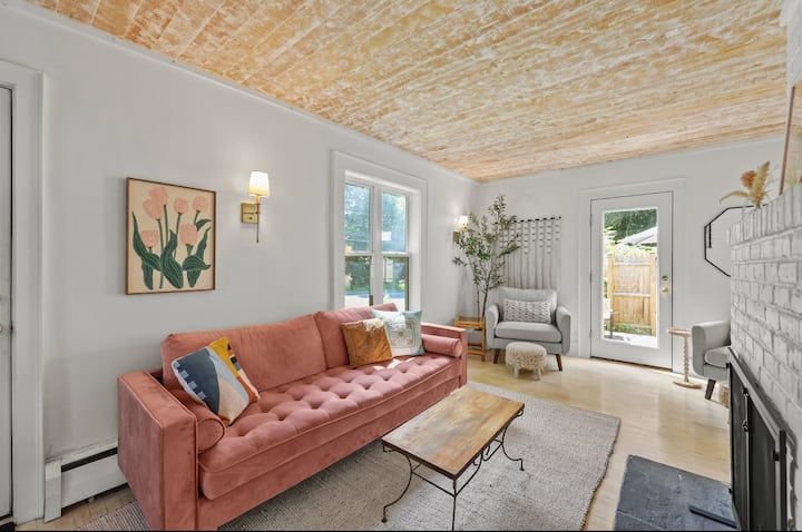 Historic Twin Homes / Egremont 1 - Great Barrington, MA