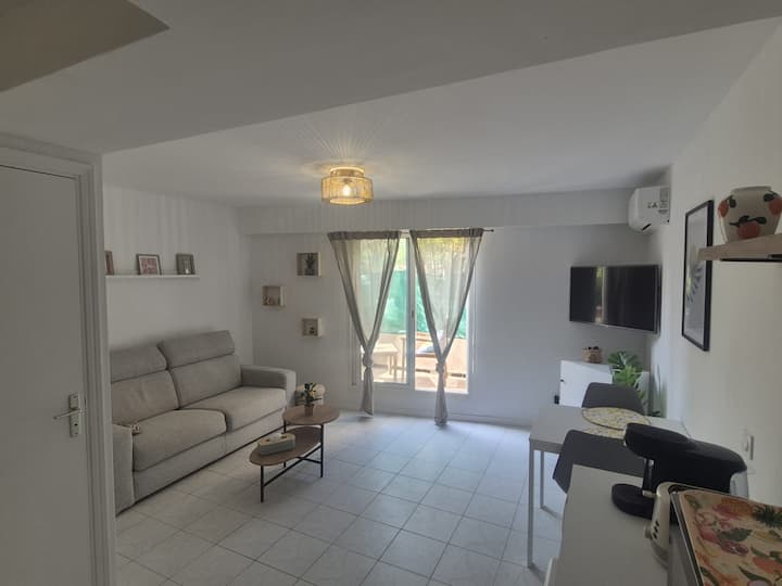 Charmant Studio à Juan Les Pins - Antibes