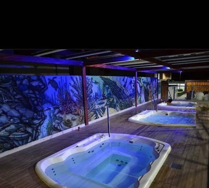 Aquarius Residence Apartamento 2/4 Em Caldas Novas - Caldas Novas