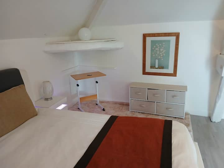 Studio Chambre Douche Wc - Fontainebleau