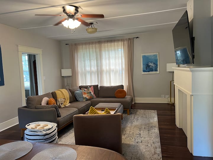 The Lyle House - A Cozy Retreat - The Dalles, OR