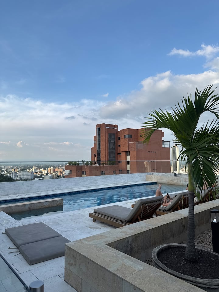 Acogedor Y Excelente Ubicación. - Cali