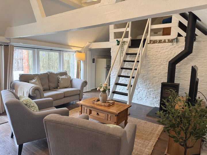 The Dairy Cotswolds Farm Stay - Gloucestershire