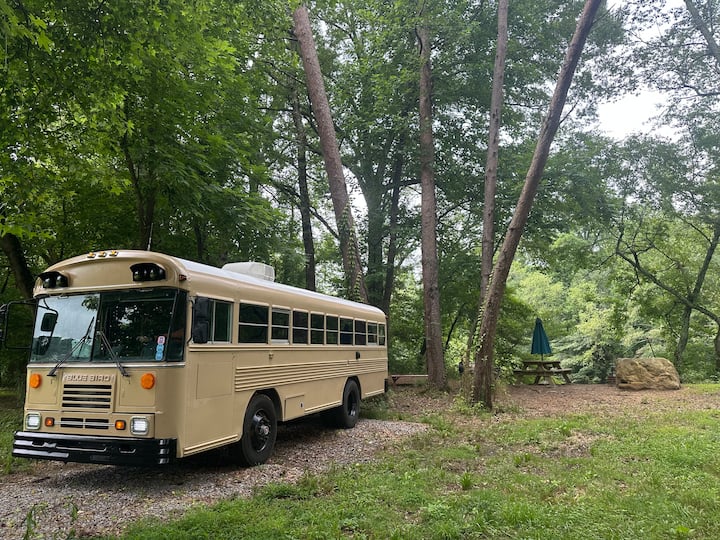 Skoolie Camping - 15 Minutes From Chattanooga! - 查塔努加