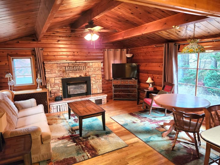 Woodland Retreat - Island Park, ID