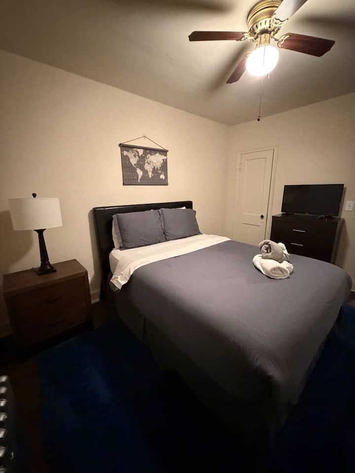 Dc Escape: Cozy Vibes + Metro + Porch + Parking - Silver Spring, MD