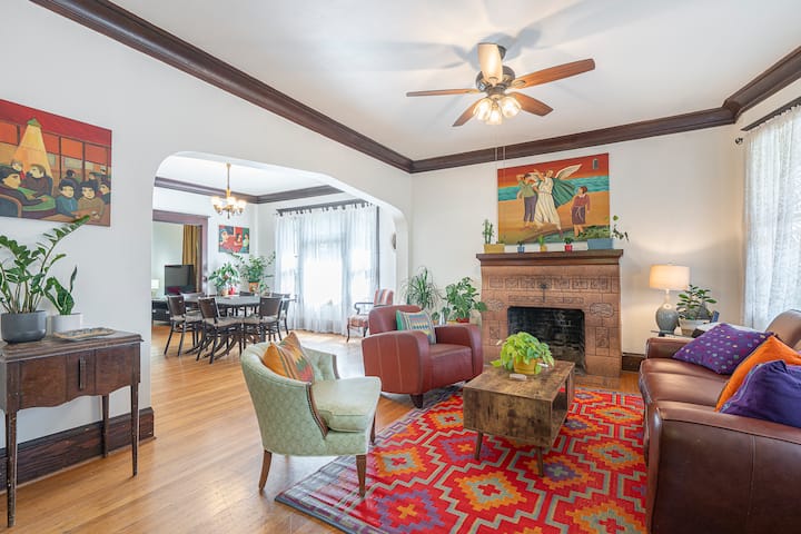 Colorful Ne Pdx Home - Walk To Alberta Arts! - Portland, OR