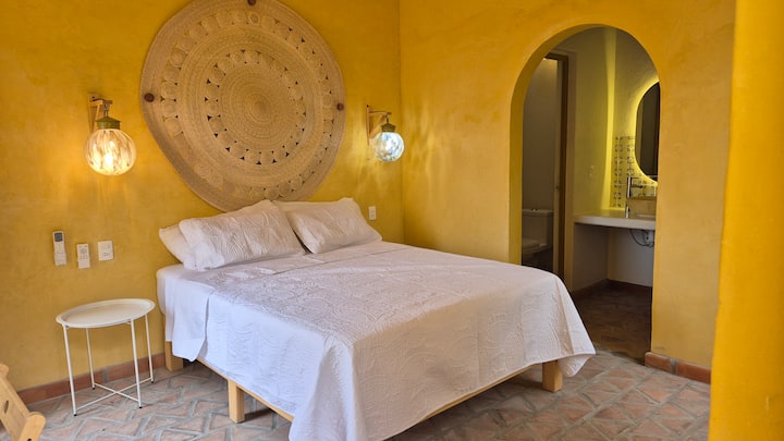 Casa Amaranto. Tlaquepaque - Guadalajara