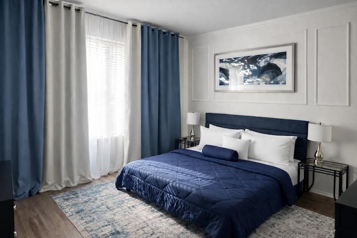 Clean & Spacious Marina 2br W/parking - Culver City, CA