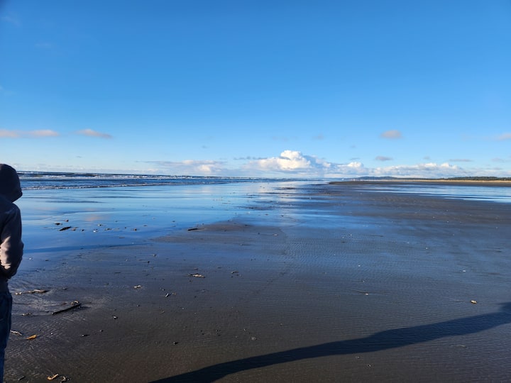 Ocean City Beach Base House - Copalis Beach, WA