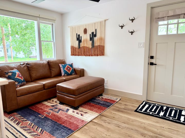 Sunset Sanctuary Bungalow - Sterling, CO