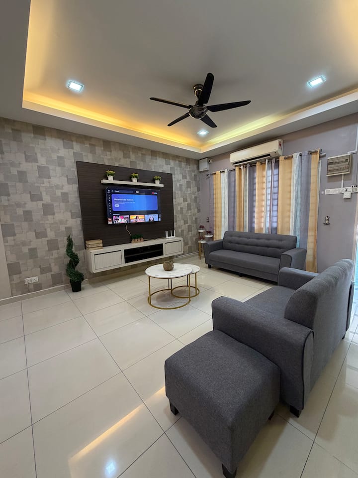 Cozy Adenium Inn Stay - Serendah