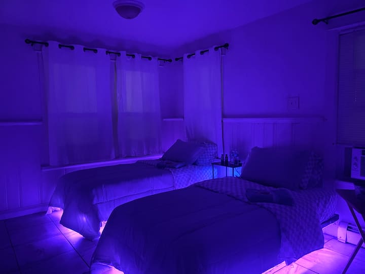 Cozy Twin Room - Wildwood Crest, NJ
