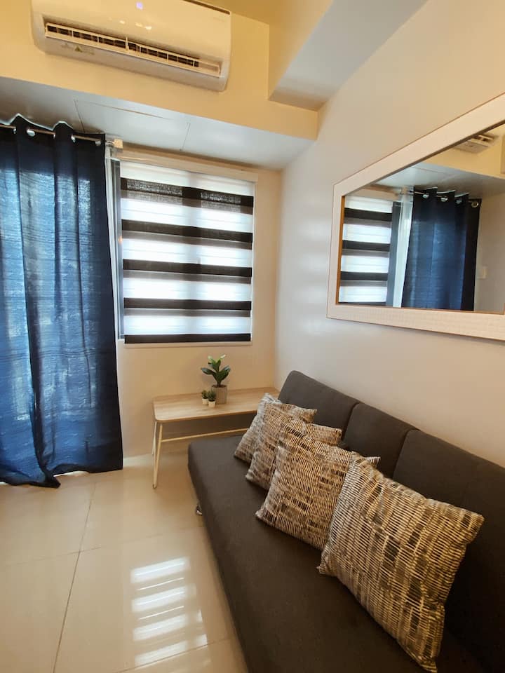 2-bedroom Home Vibe In Shore 3 (Near Moa/ikea) - Pasay
