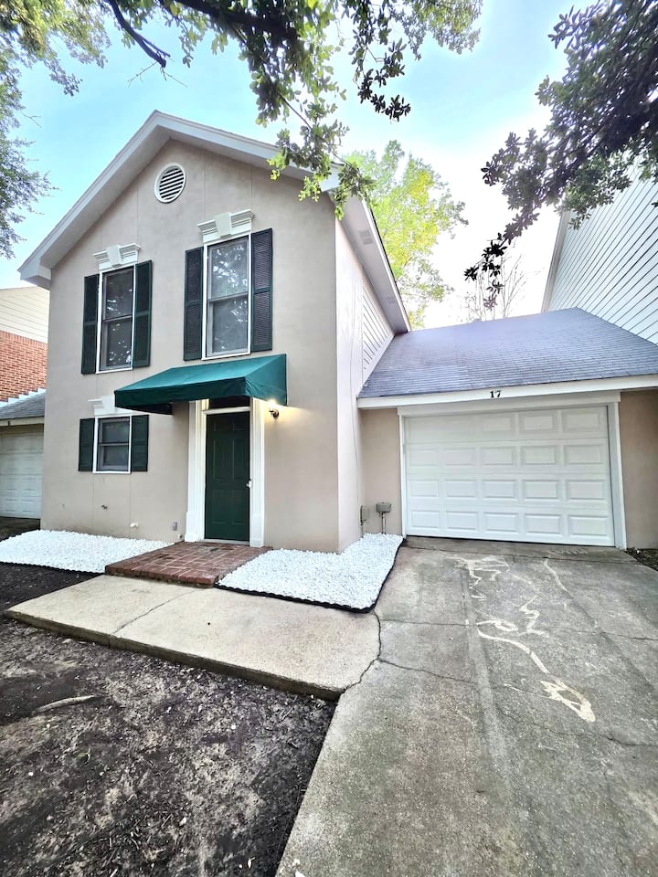 New! 3beds | Car Garage | 20miles To Amazon Site - Jackson, MS
