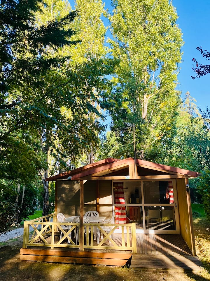 Chalet 4 Personnes (2 Chambres) - モンベル