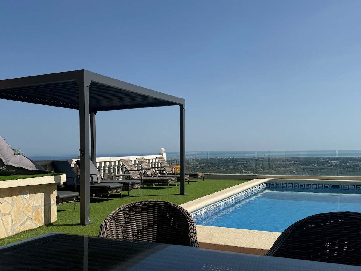 Villa Arenja with private pool, 12 people - Villas for Rent in Muntanya ...