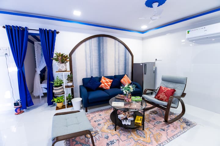 Swank @ Bandra - Beach Facing 2 Bhk - Mumbai