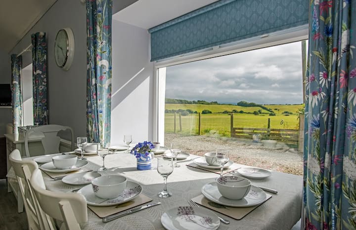 Step Free Farm Cottage | Family Friendly | Rural - Isle of Man