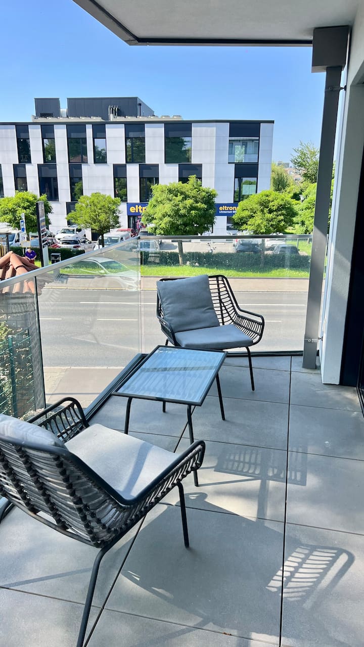 Grand T2 Confort Avec Terrasse - Strassen