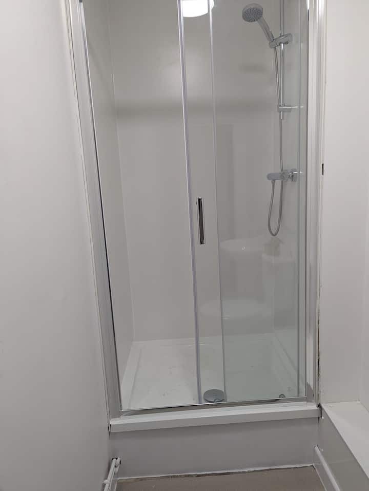 Spacious And Central Flat|oxford - Oxford