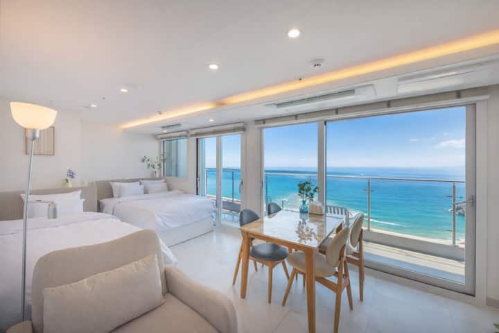 !오픈특가!｜26층 파노라마 오션뷰｜해변 3분｜발코니｜2~4인 침대3개｜풀옵션｜취사가능 - Busan