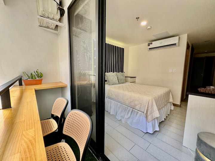 Studio18 Lirios • Céntrico Parqueo Seguridad 24 H - Tegucigalpa