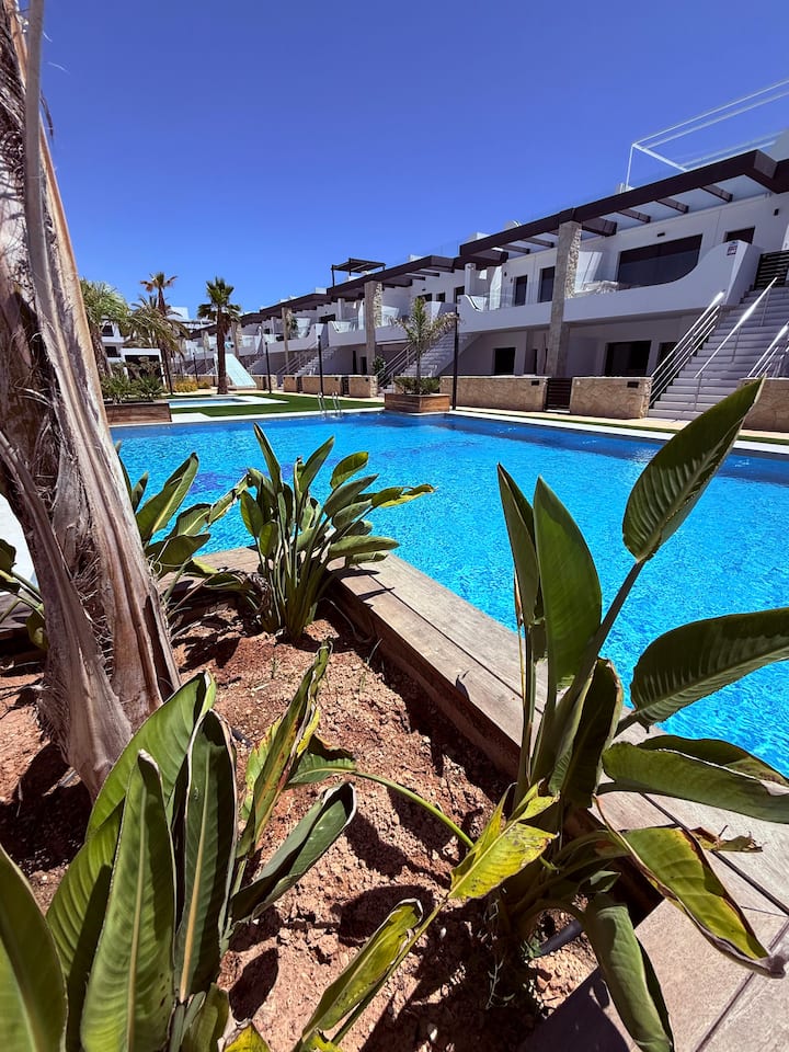 New Modern & Sunny 3br Apartment | Punta Prima - Playa Flamenca
