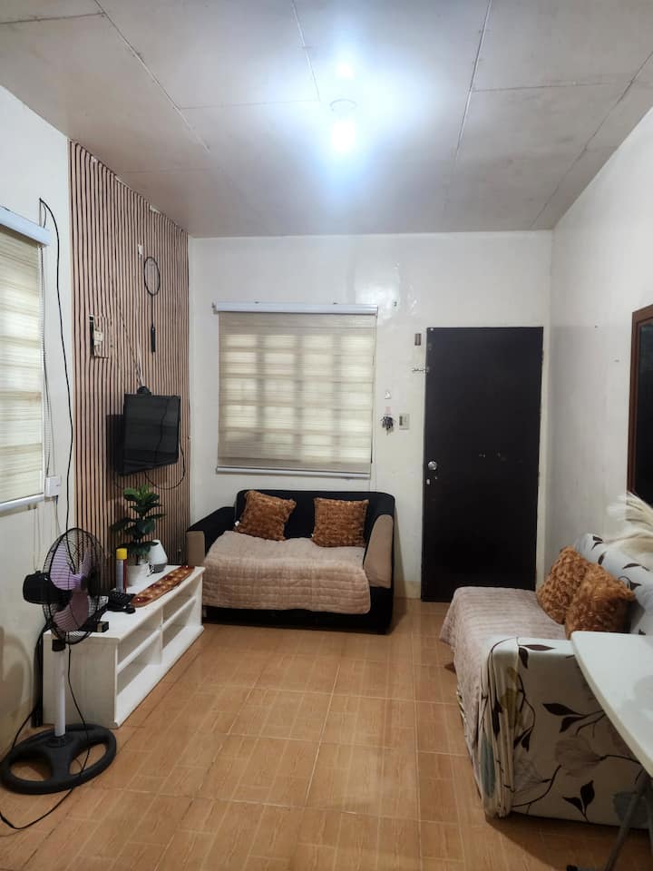 Myian's Transient Staycation Home 2br 1 Cr - Daet