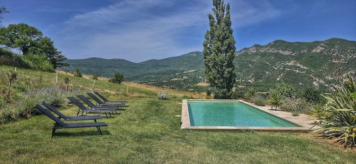 Mas Calme Avec Très Belle Vue - Drôme