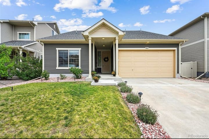 Professional/luxury Room - Denver