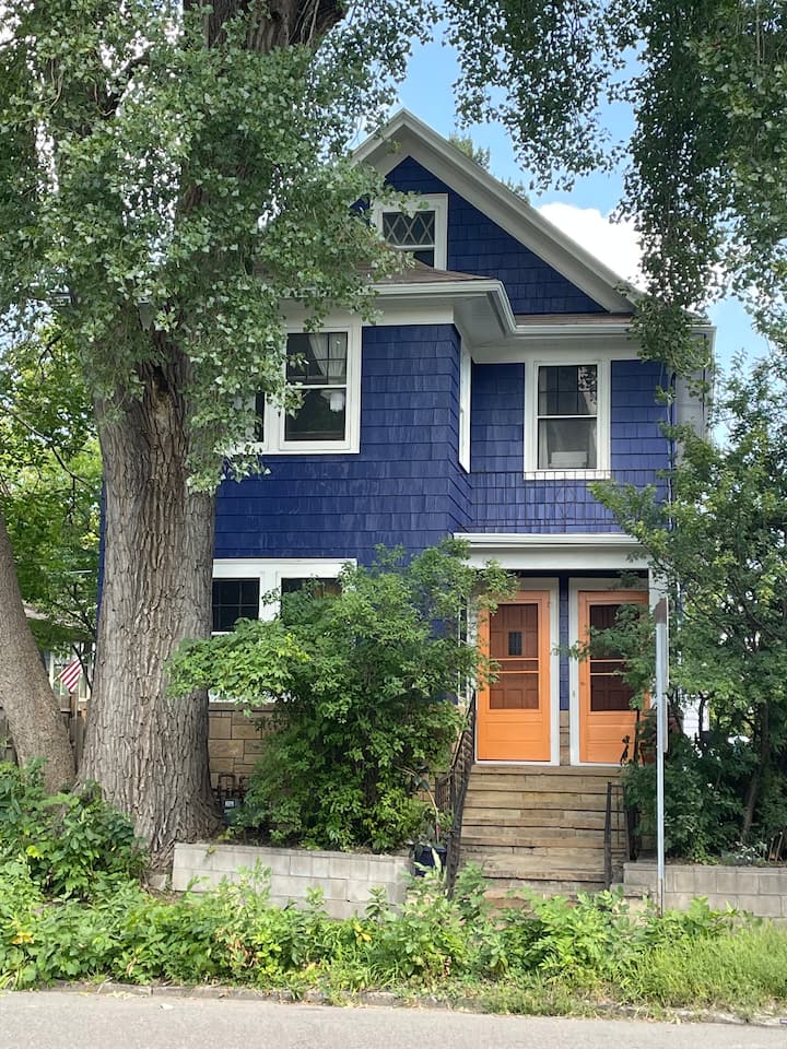 Cozy Centrally Located Duplex. - Saint Paul, MN