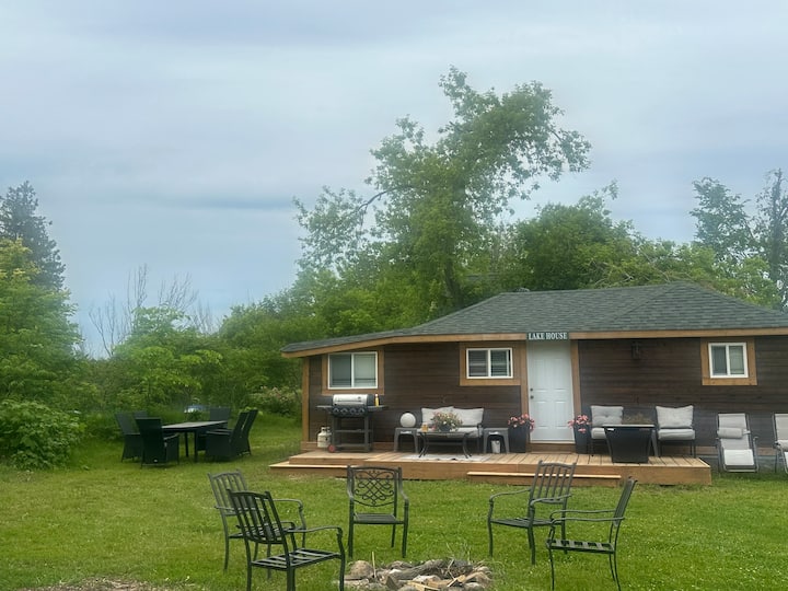 Cozy Country Cottage - Rosedale