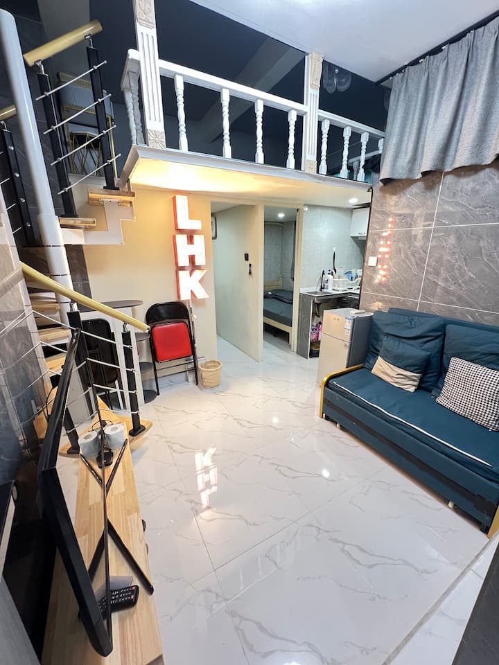 尖沙咀兩個房一廳 閣樓豪華裝修旋轉樓梯 Loft 適合家庭多人 - Hong Kong