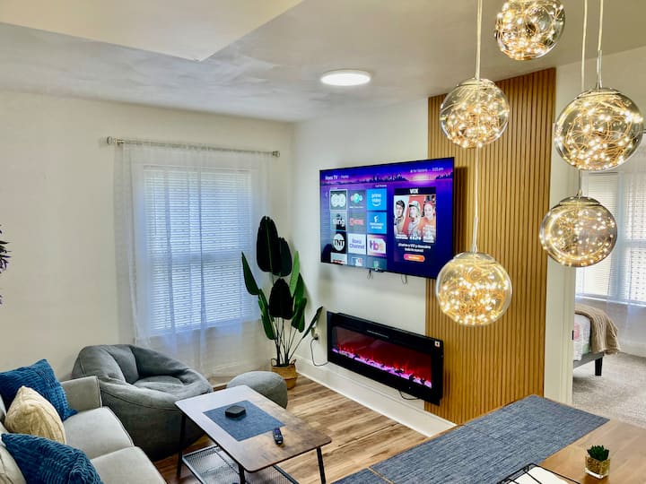 Hospitals | Mall - Central Location! Private +Cozy - Johnson City, NY