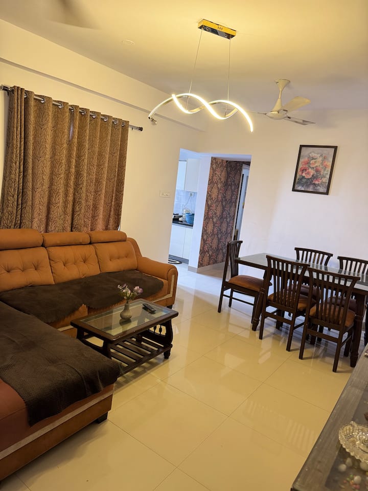 Luxury 3bhk Near Airport - Poona