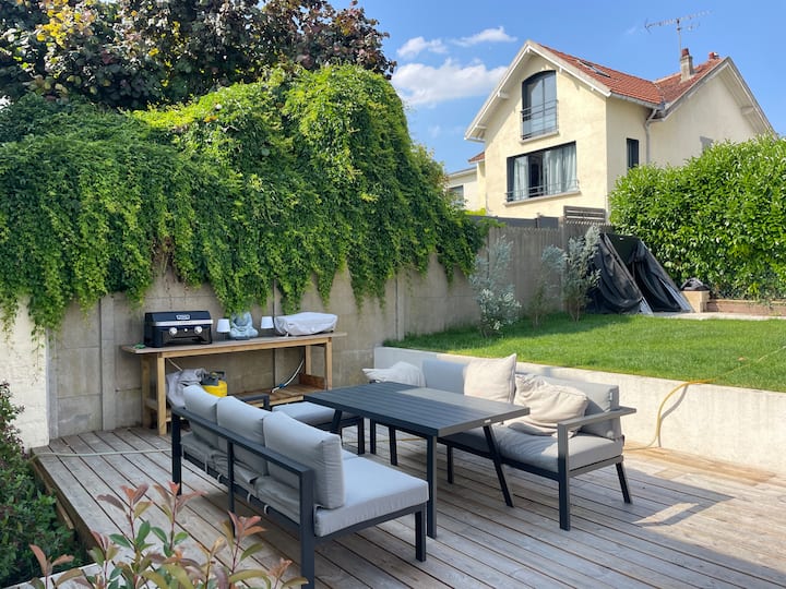 Maison Proche Paris Avec Jardin - Rueil-Malmaison