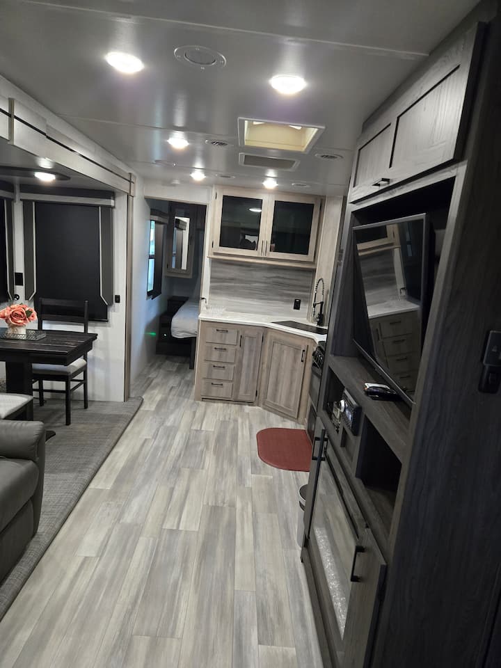 Cozy Rv For Getaway. - Sarasota, FL