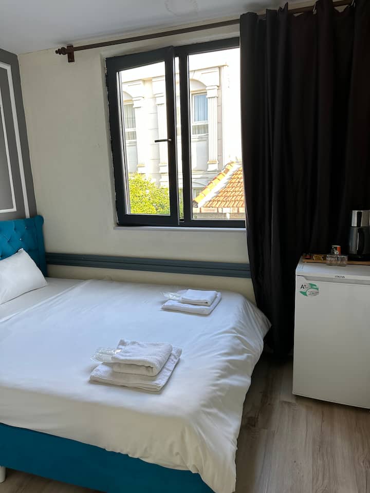 Ortaköy’de ÇIft Kişilik Oda - Estambul