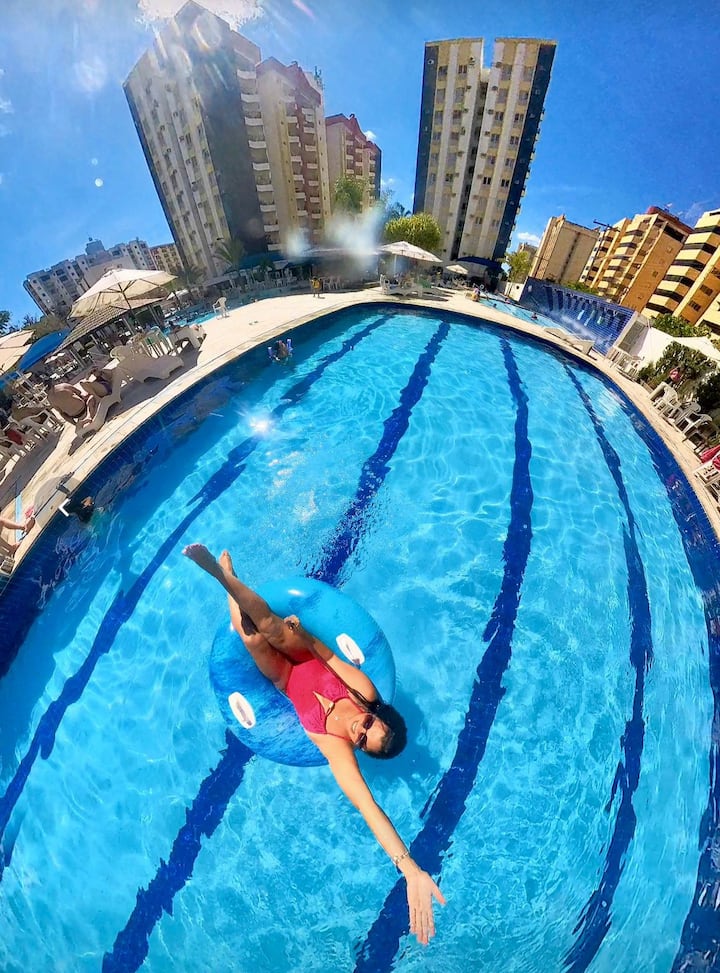 Apartamento No Eldorado Thermas Park - 7 Hóspedes - Caldas Novas
