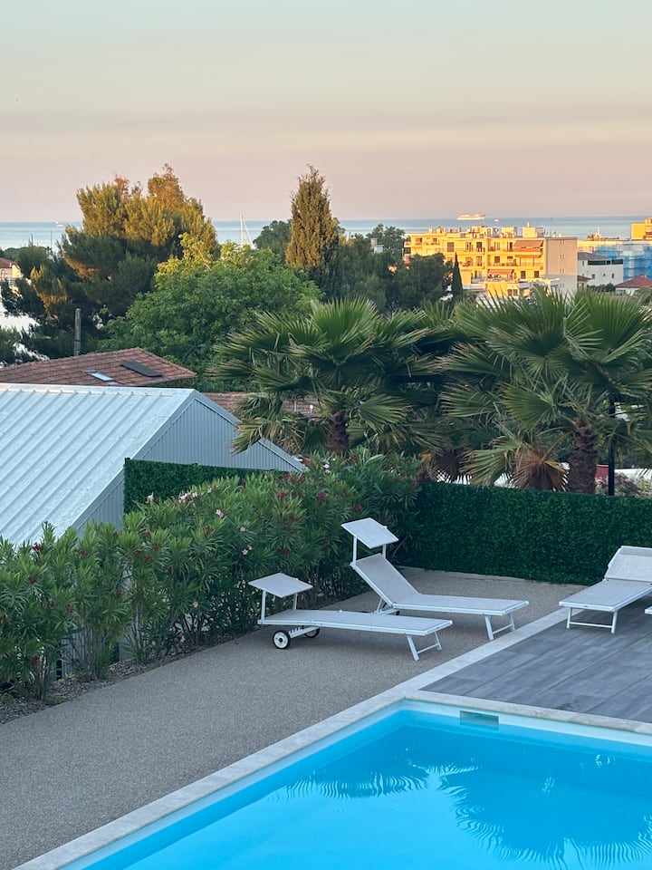 Appartement Vue Mer Et Piscine - Juan-les-Pins