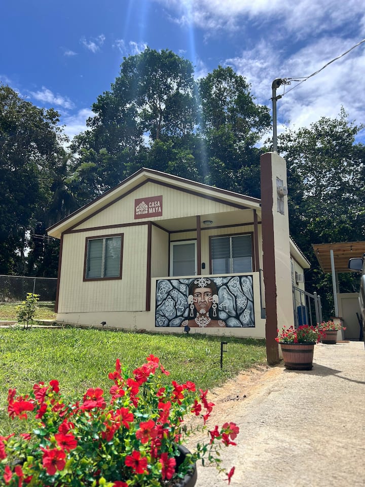 Mountain Escape Near Rivers | Terrace + Wifi - Utuado