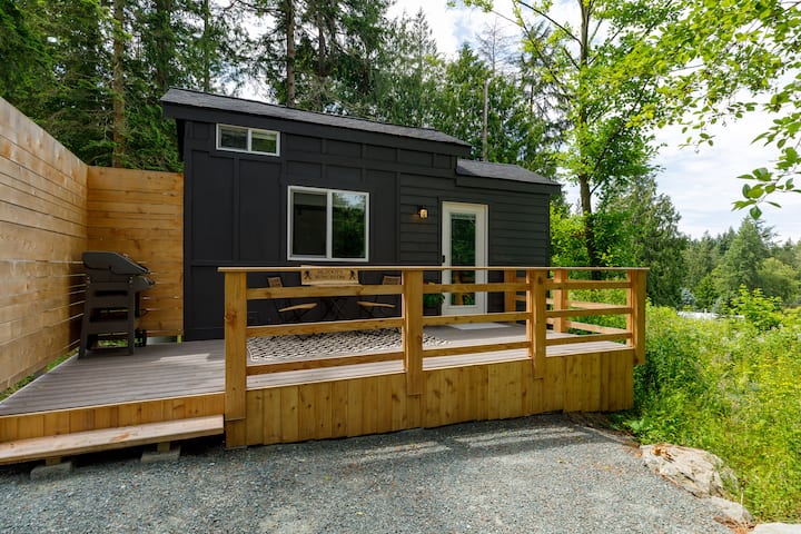 Bigfoot’s Bungalow - Whidbey Island, WA