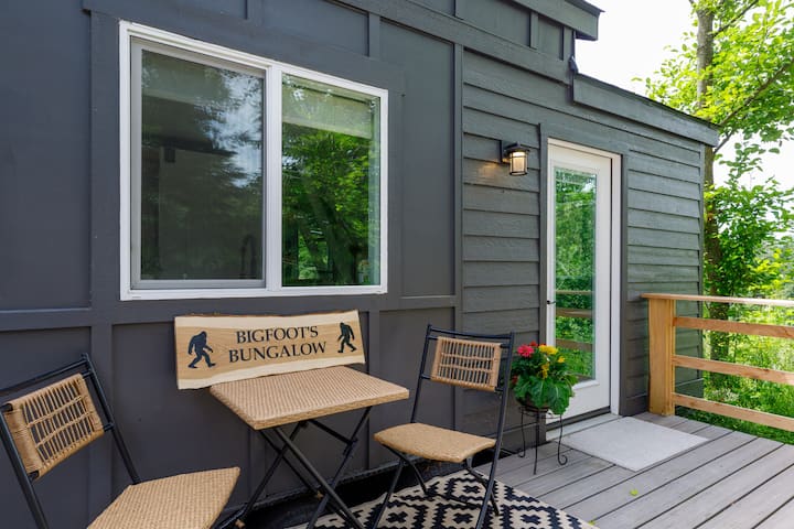 Bigfoot’s Bungalow - Anacortes, WA
