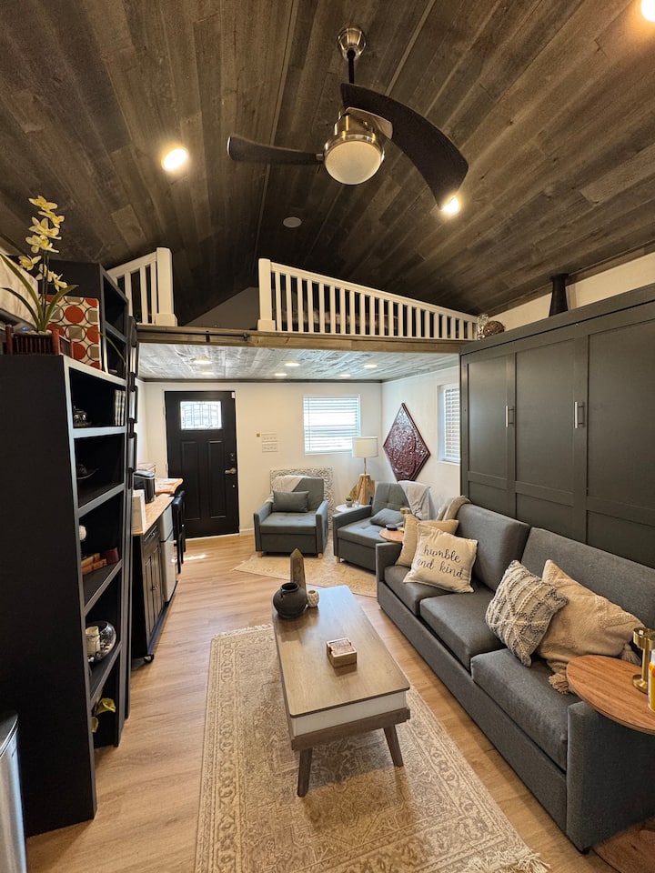 Tiny House With Loft - Hot Springs, AR